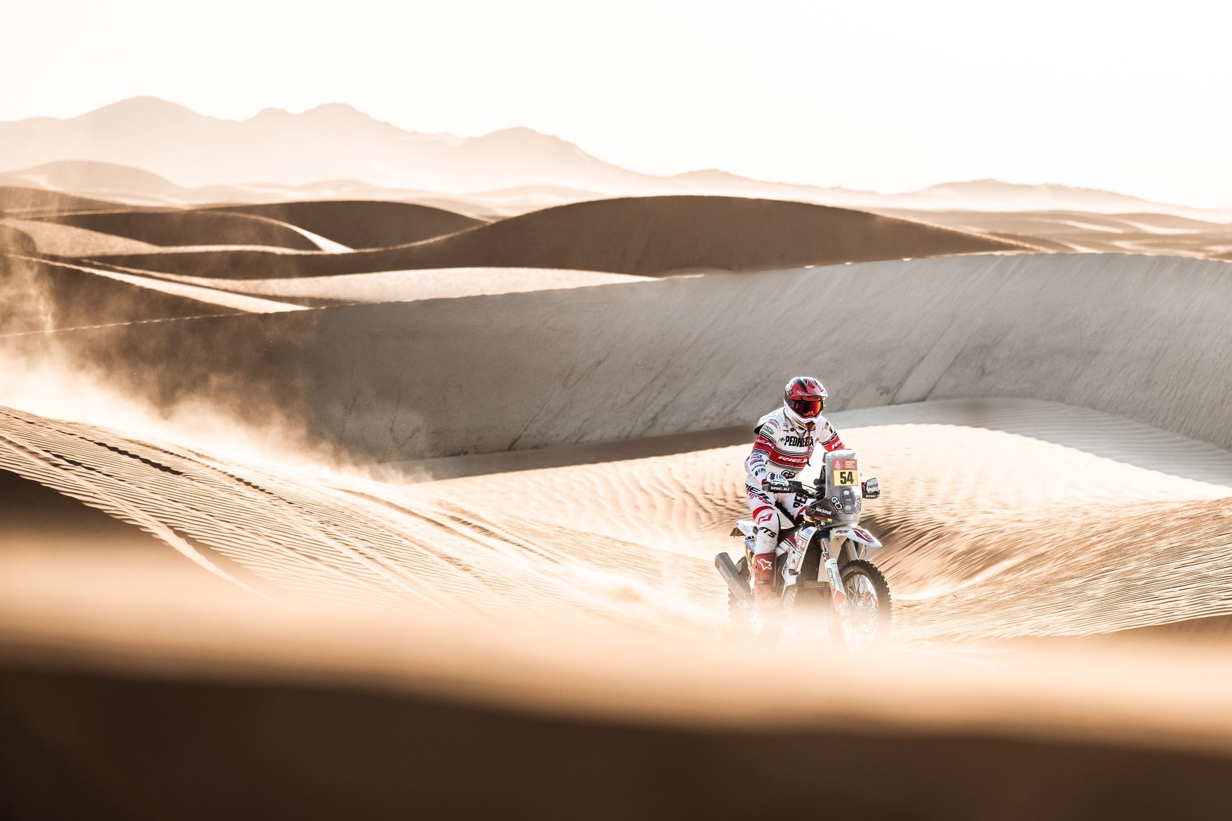 Daniel Nosiglia supera la etapa más exigente del Dakar 2025 con el apoyo de LBC Seguros